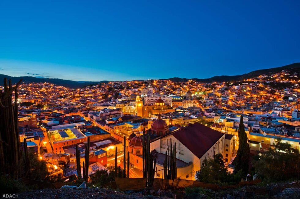 La vida nocturna en el centro de Guanajuato La vida nocturna en el centro de Guanajuato